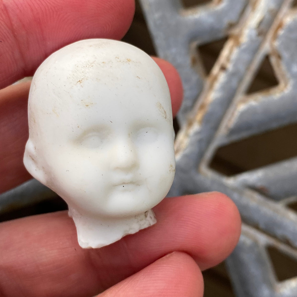 ‘Timothy’s Tiny Head“ – Deviant Moon Inc